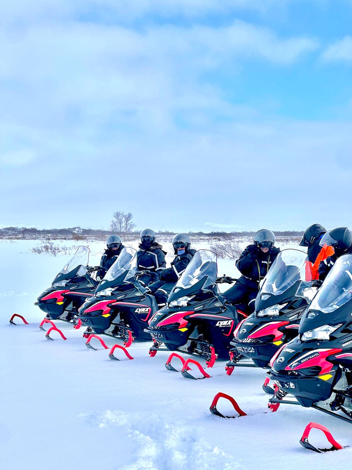 Entusiasmante safari in motoslitta, 1 ora Riserva Naturale lago Myvatn ...