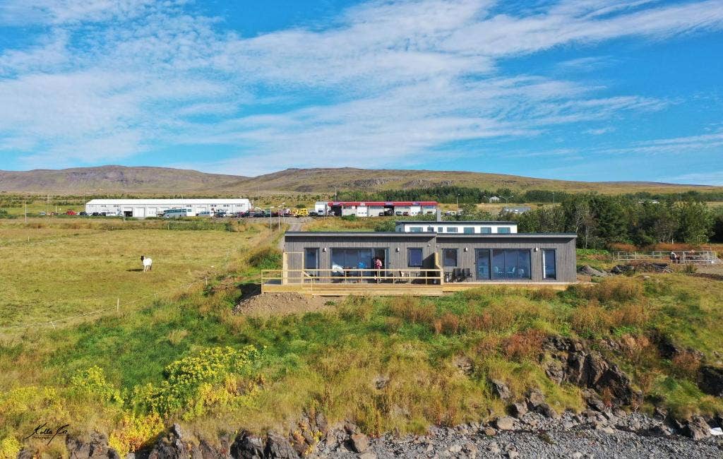 Eyri Seaside Houses | Najlepsze ceny 2026 | Guide to Iceland