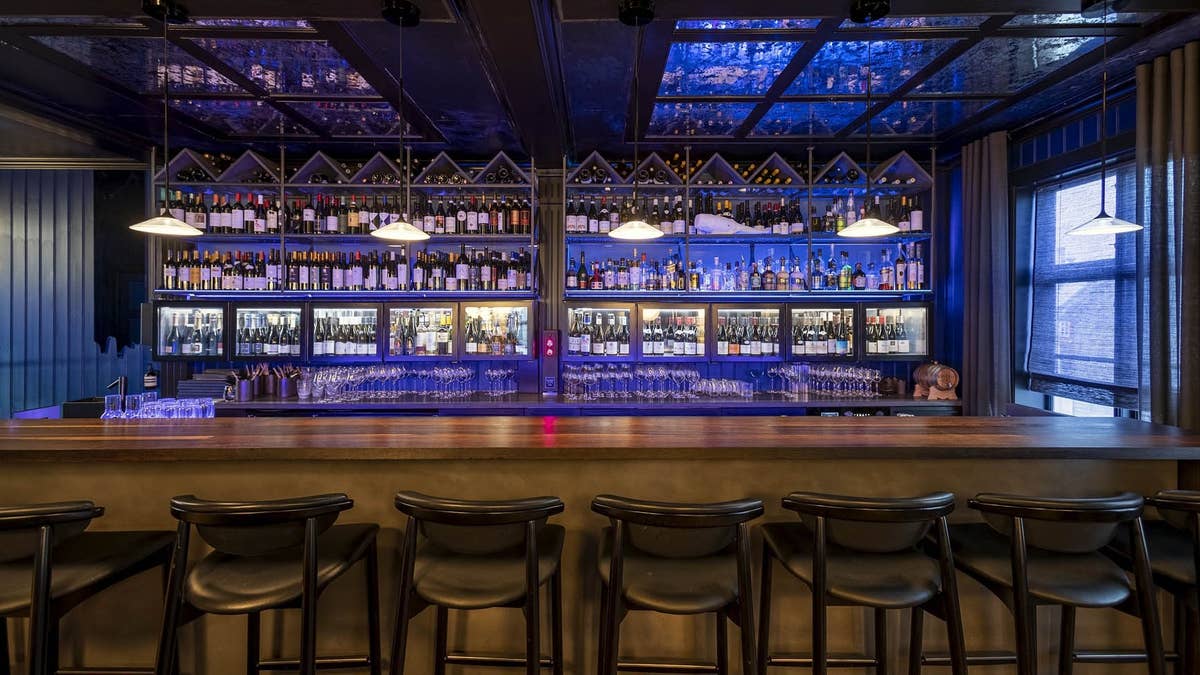 Top 7 Best Cocktail Bars in Reykjavik | Guide to Iceland