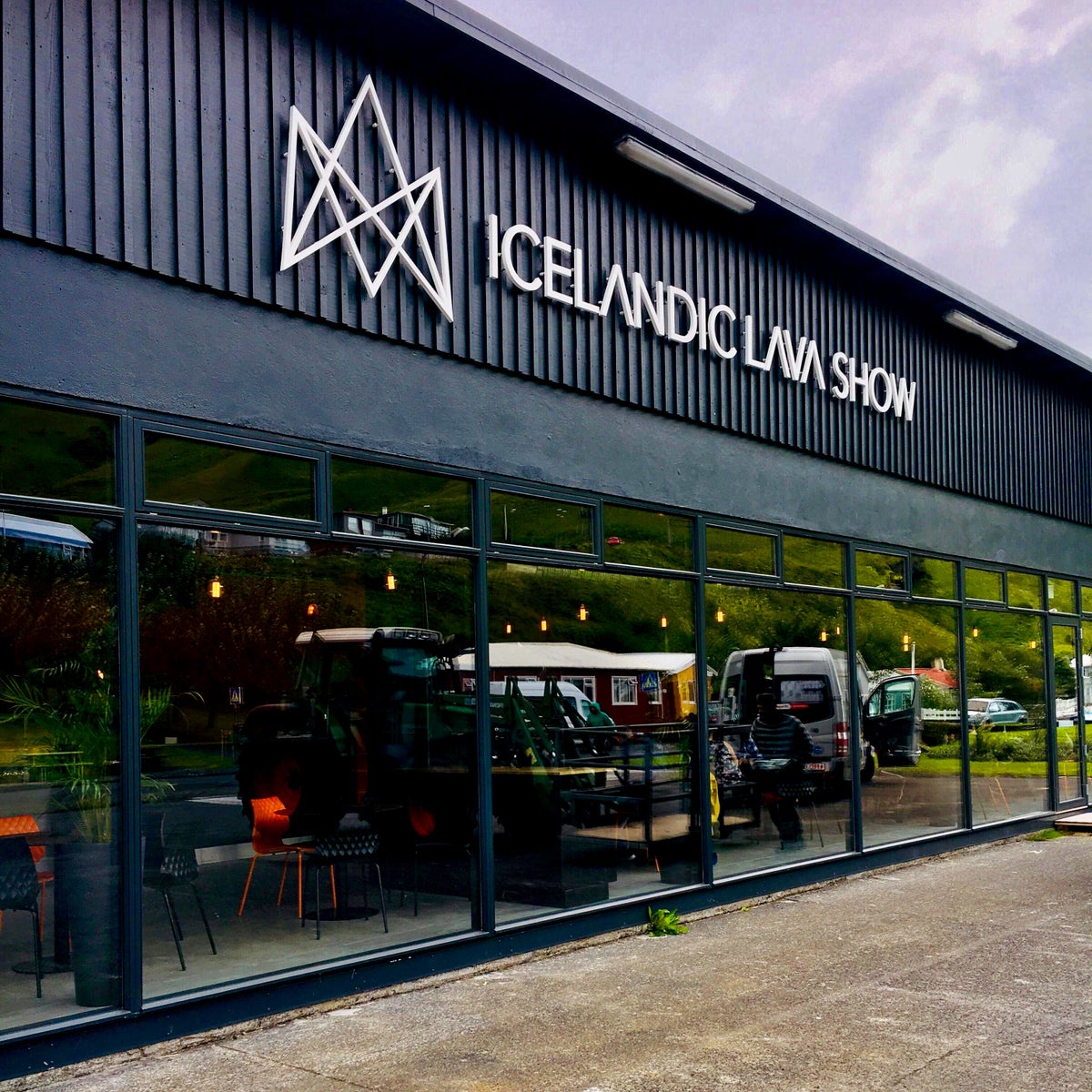 The Icelandic Lava Show in Vik | Guide to Iceland