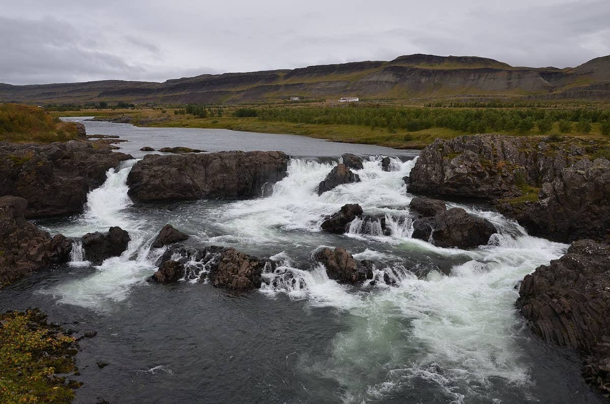 Glanni瀑布百科|Guide to Iceland | Guide to Iceland