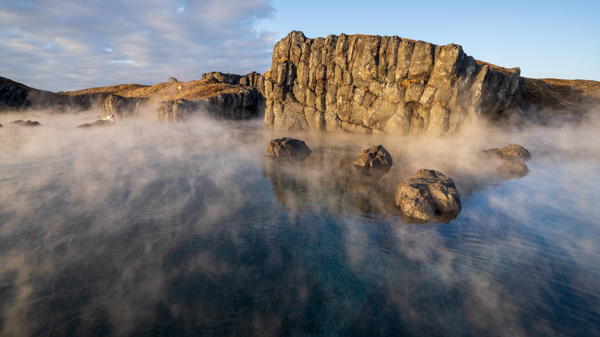 Sky Lagoon Entry Ticket with Full Access | Guide to Iceland