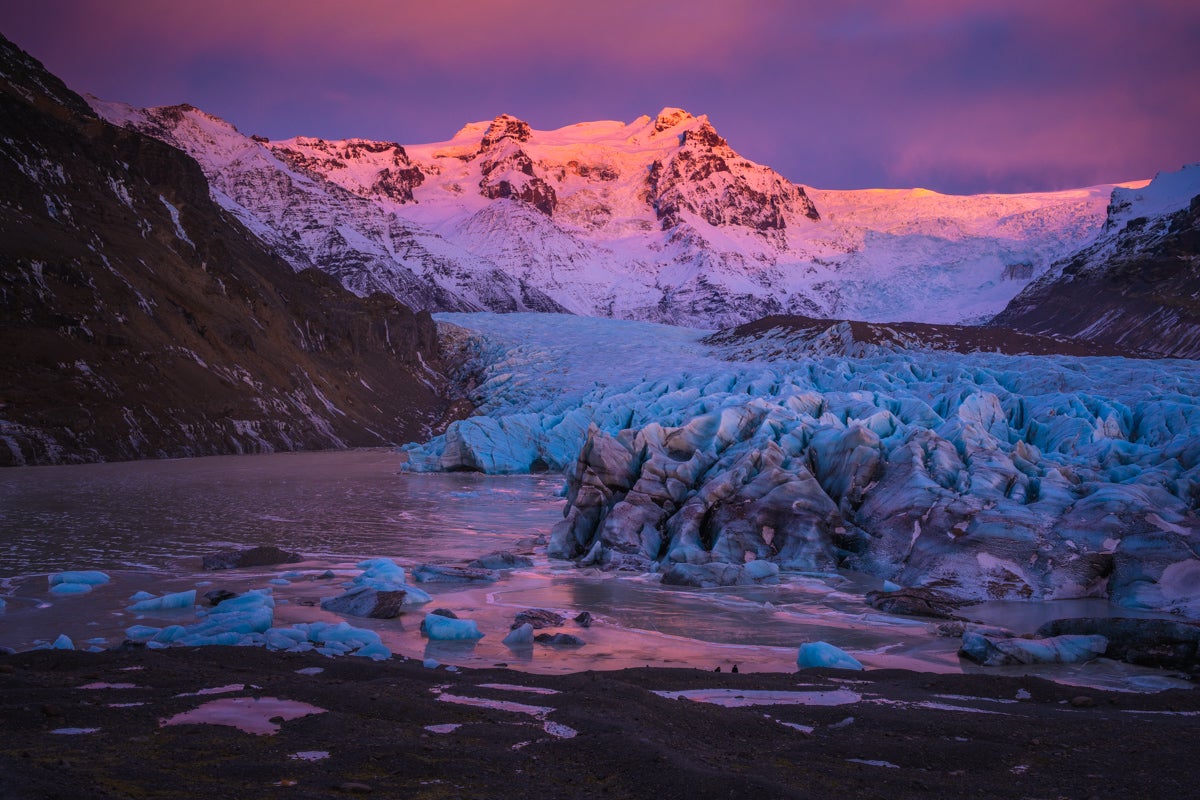 8-Day Winter Wonderland Tour Package | Guide to Iceland