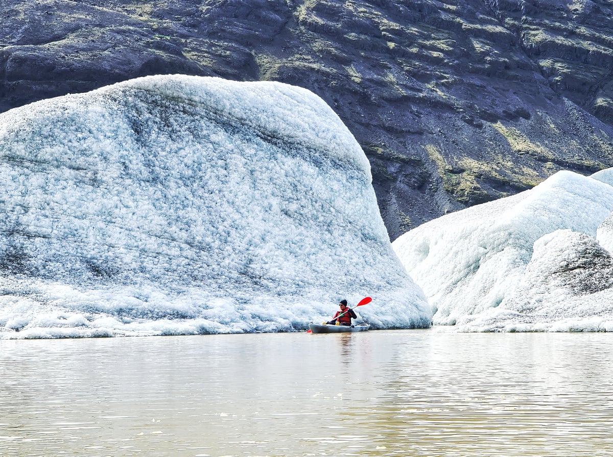 Breathtaking Kayak through Heinaberg Glacier Lagoon | Guide to Iceland