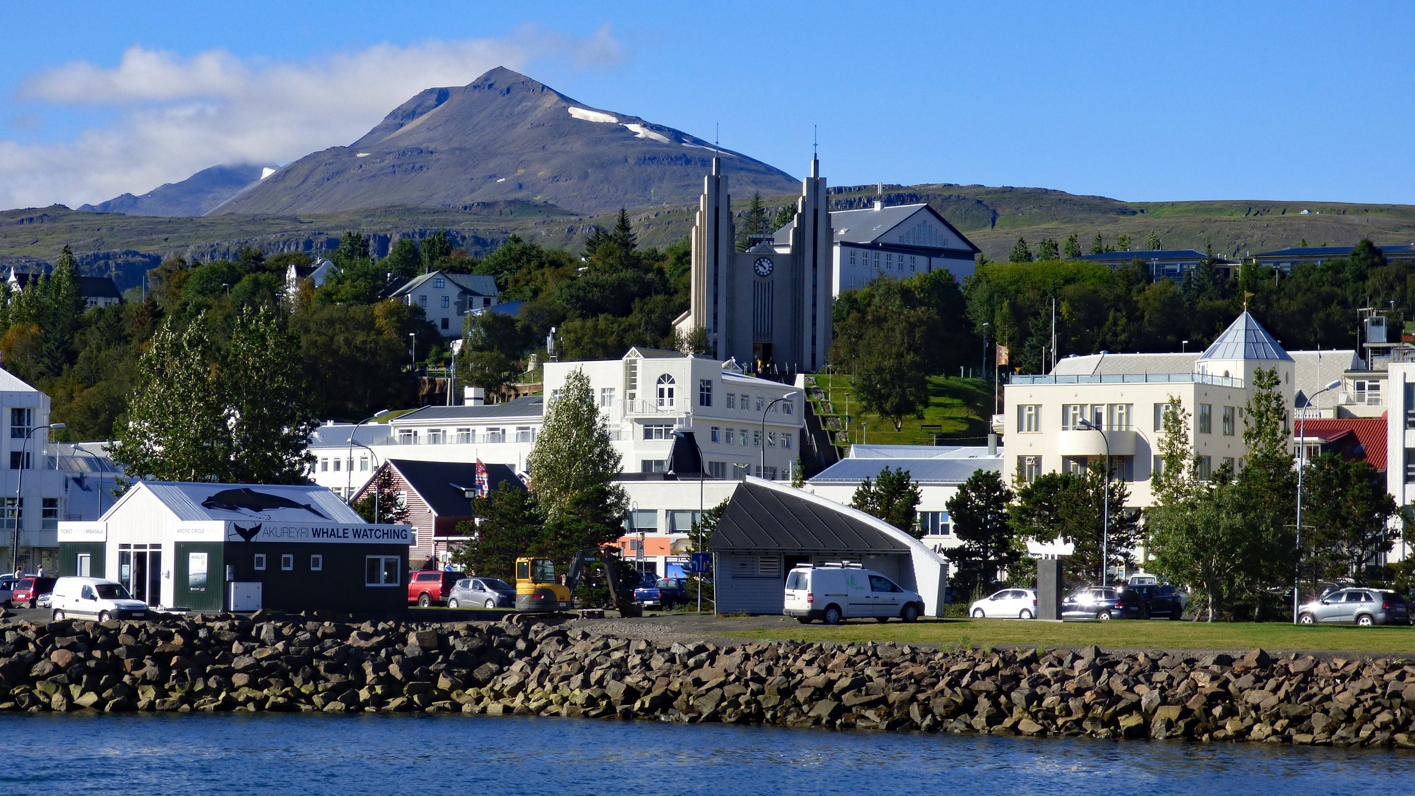 Akureyri Botanical Gardens Travel Guide | Guide to Iceland