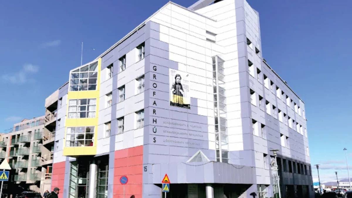 Reykjavik City Library Travel Guide | Guide to Iceland