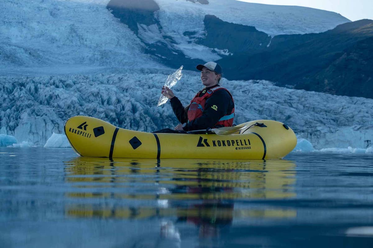 Small-Group Kayaking Tour in Fjallsarlon Glacier Lagoon | Guide to Iceland