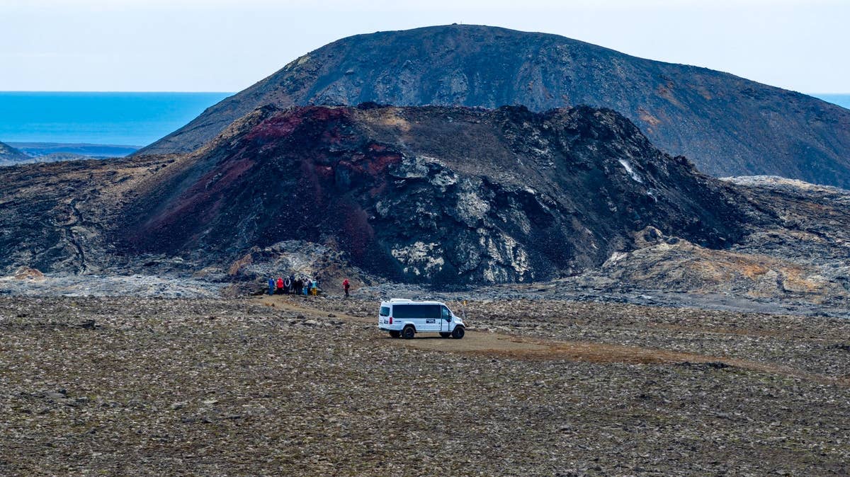 Volcano Shuttle to Reykjanes Volcanos in Super Jeep from Fagradalsfjall ...
